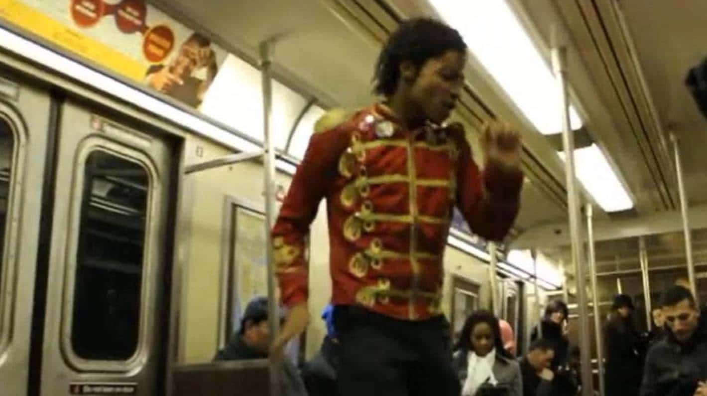 Death of Michael Jackson Impersonator in New York City Subway Raises ...