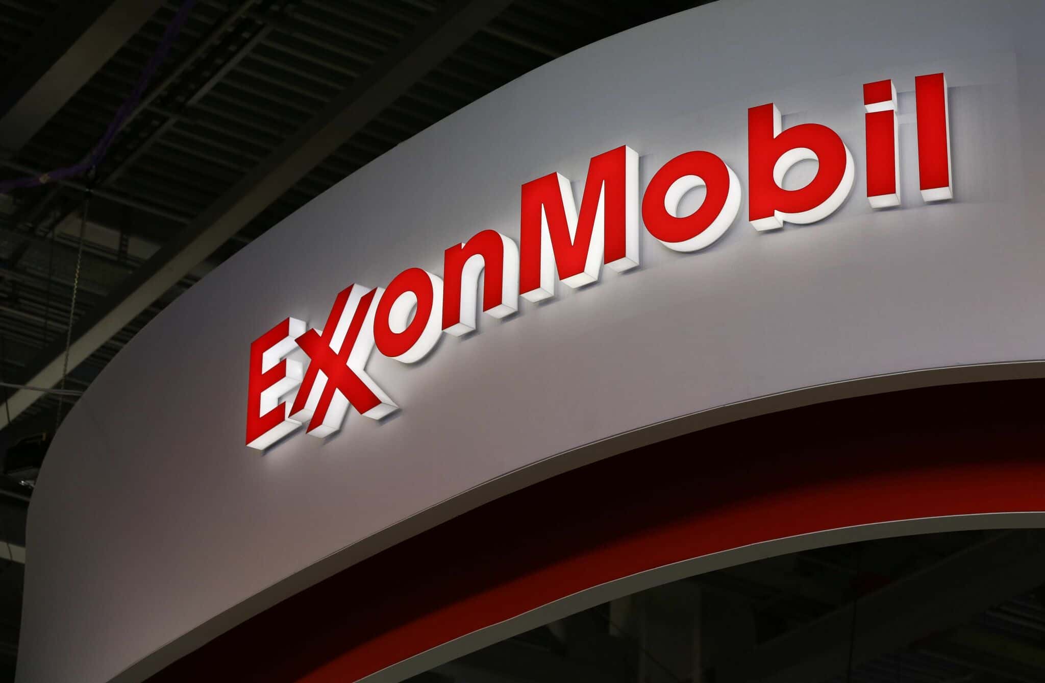 Exxon Senior VP David Scott Arrested on Assault Charge, Disrupting ...