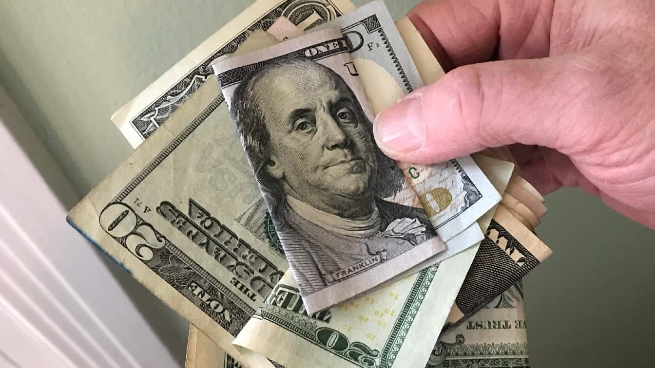 Up To $300 In Tax Refund Checks Coming To Eligible Taxpayers As Part Of ...