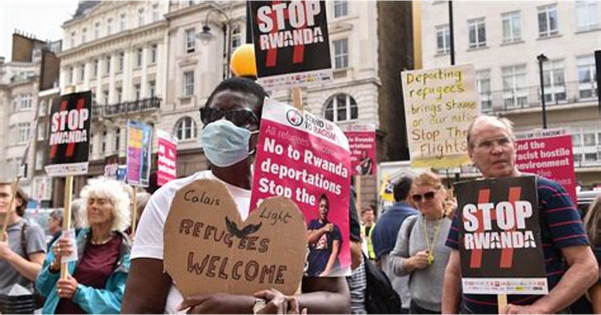 Students in Oklahoma leave in protest over non-binary teen Nex Benedict ...